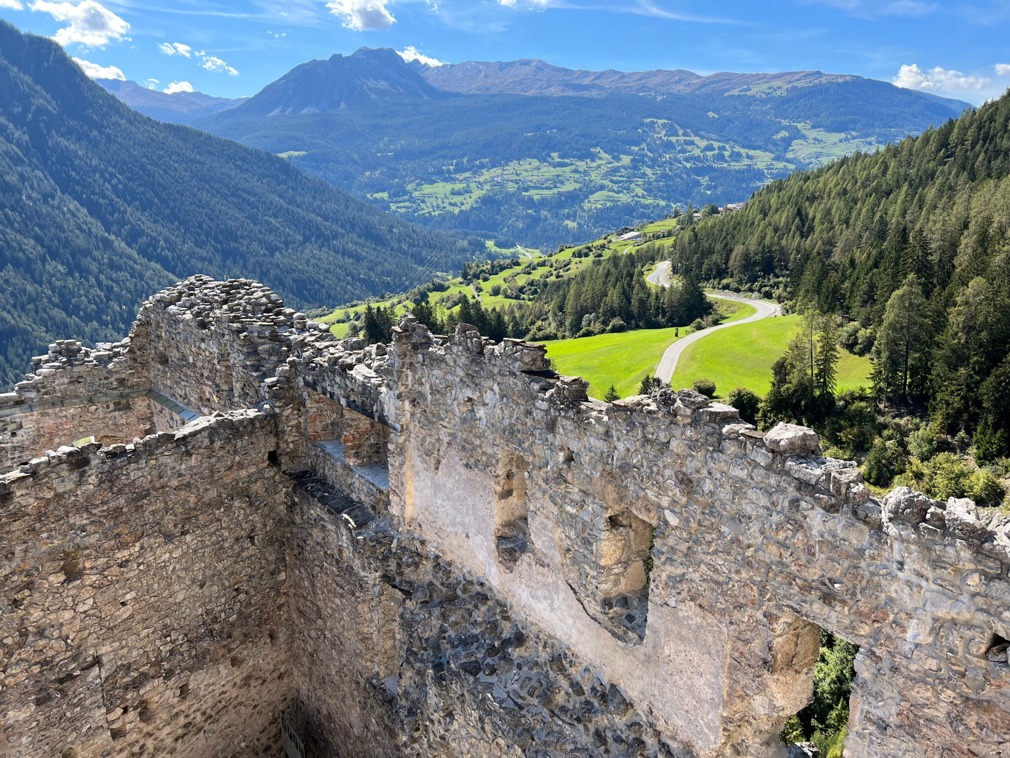 The 18 Most Beautiful Castles in Switzerland To Visit